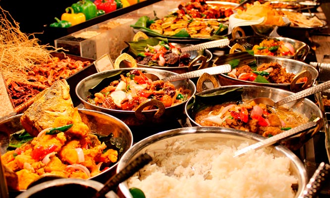 Almuerzo o cena Buffet Internacional + gaseosa en Kuo Wha Restaurant ...